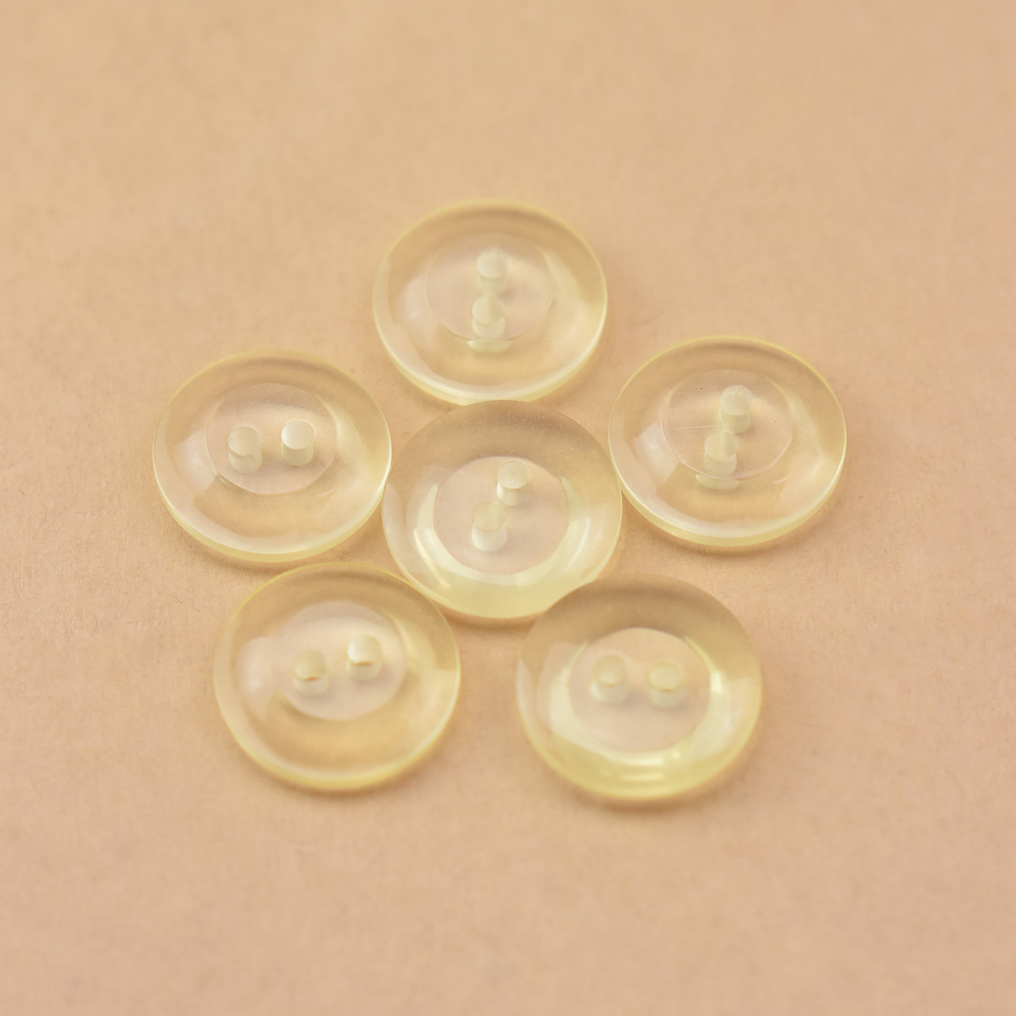 Botones transparentes modelo 5428