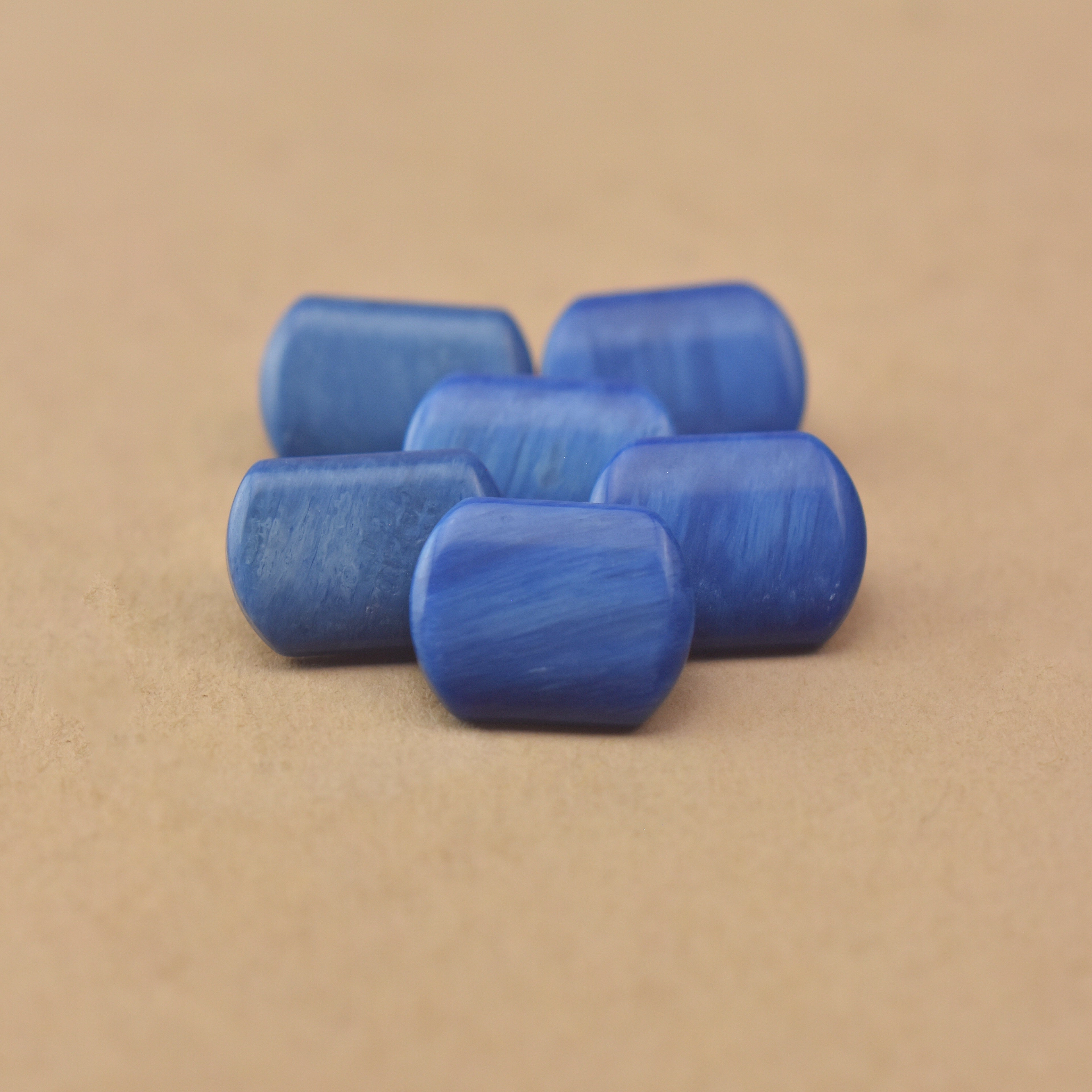 Botones hojuelas modelo 5900 Caja 106-BB